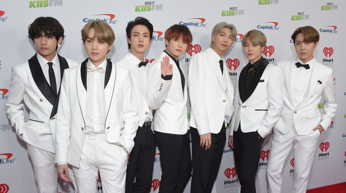 Cosa significa la pausa dei BTS per la società coreana? - Treccani